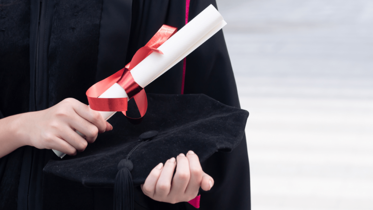 Chevening Scholarships 2024: Eligibility & Deadlines